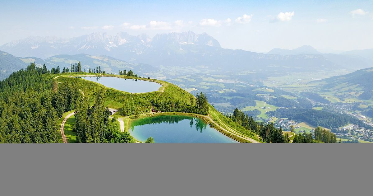 Hike the Streif!